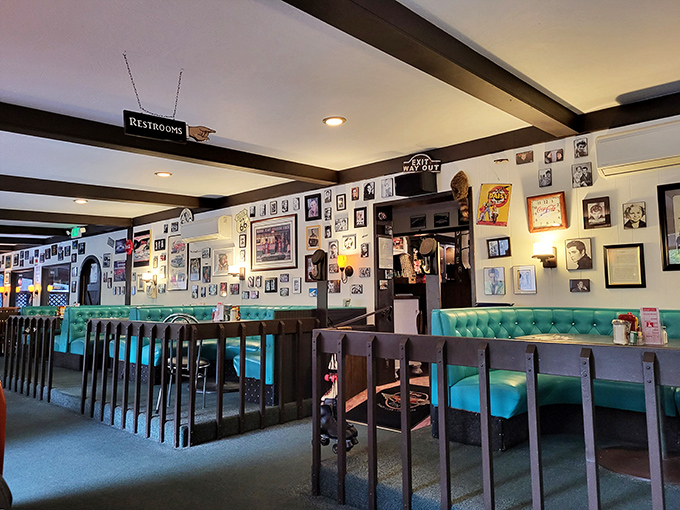 Wall-to-wall memories and memorabilia create a museum of Americana where the exhibits come with side dishes.