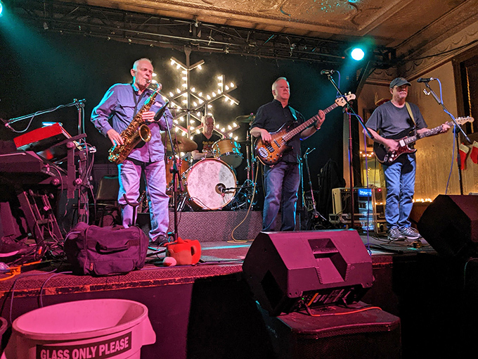 Live music that feeds your soul while the kitchen feeds your body. The perfect soundtrack to your food adventure.