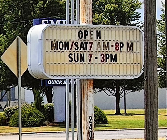 Hours posted like a promise: "We'll be here when you need us." Early birds and night owls alike can find their perfect diner moment.