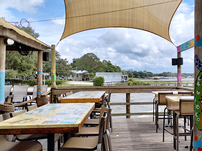 Outdoor seating that turns lunch into an event—where the lake view competes with your plate for attention, and everybody wins.