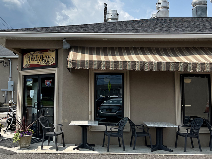 The outdoor seating area: perfect for people-watching while your pizza cools just enough not to burn the roof of your mouth. We've all made that mistake.