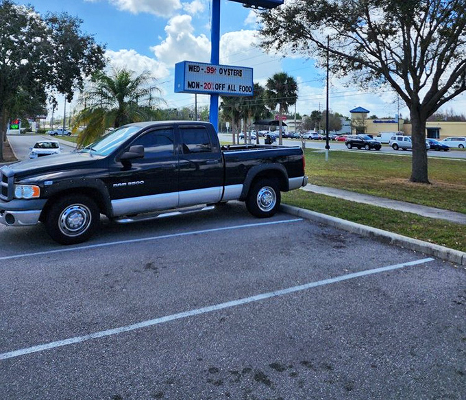 Plenty of parking means the hardest part is choosing what to order, not where to park.