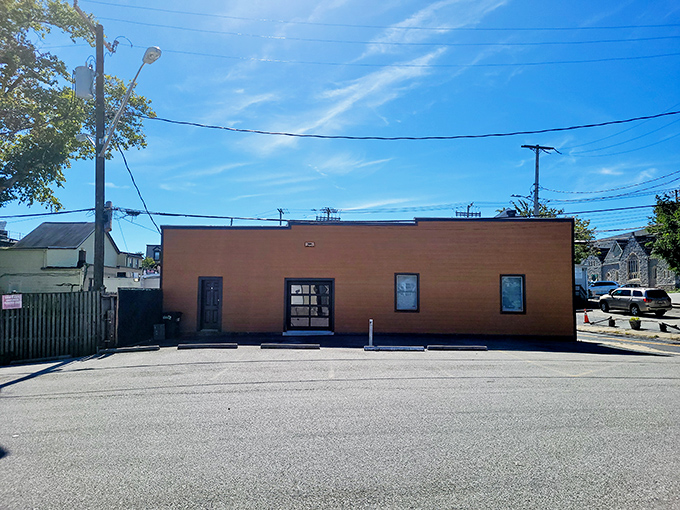 Plenty of parking because good seafood shouldn't require a treasure hunt before dinner.