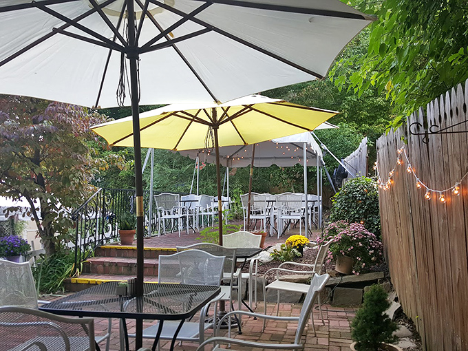 The patio beckons on perfect mornings&mdash;where fresh air makes everything taste even better than it already does.