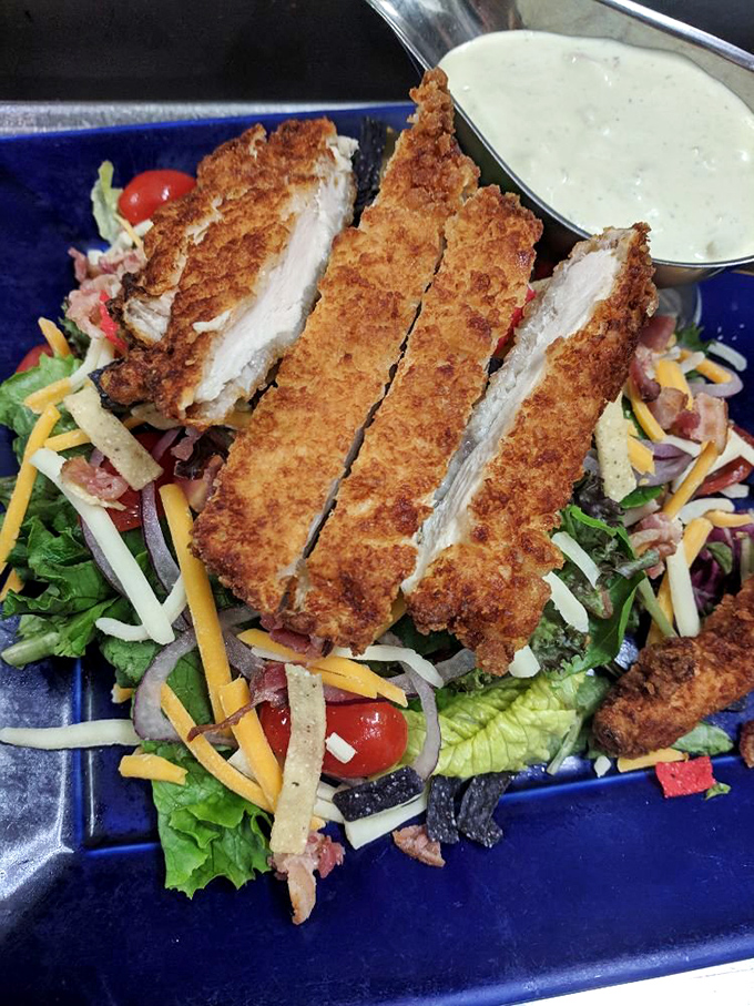 A salad that doesn't apologize for being healthy &ndash; crisp, colorful, and substantial enough to satisfy even in a temple of comfort food.