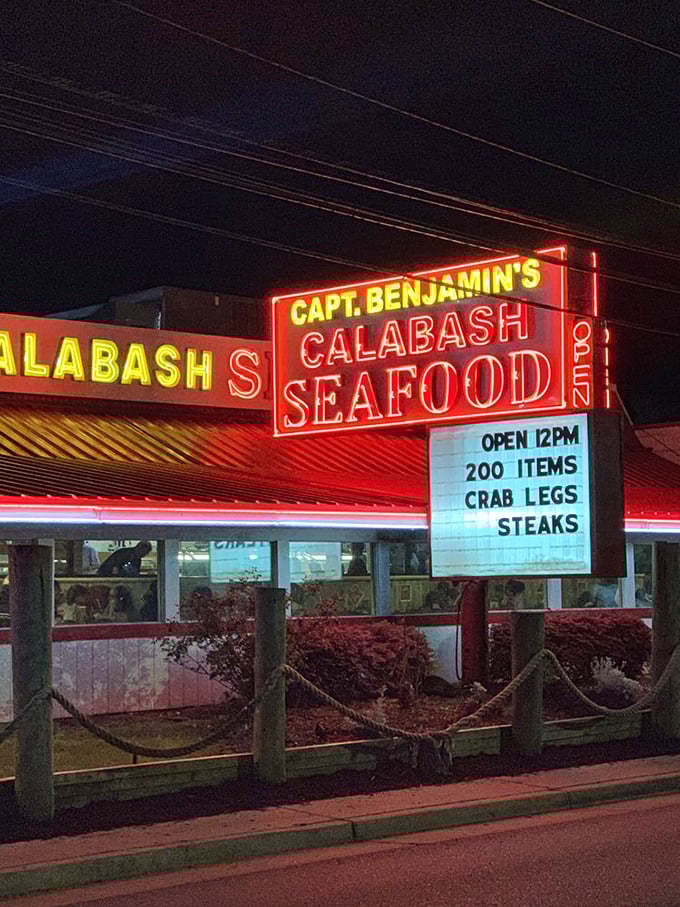 By night, the neon glow acts like a lighthouse for the seafood-starved. "200 items" isn't a menu count&mdash;it's a challenge accepted.