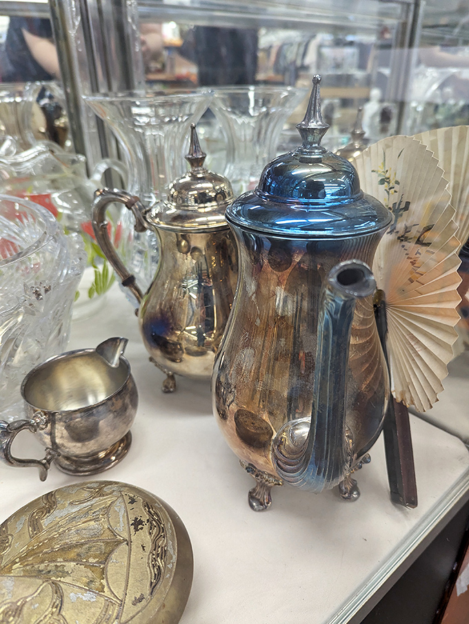 Dining sets ready to host new family gatherings, game nights, and homework sessions for years.