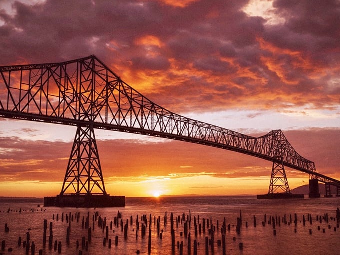 Golden hour paints the Columbia River in hues that make every sunset feel like nature's finale.
