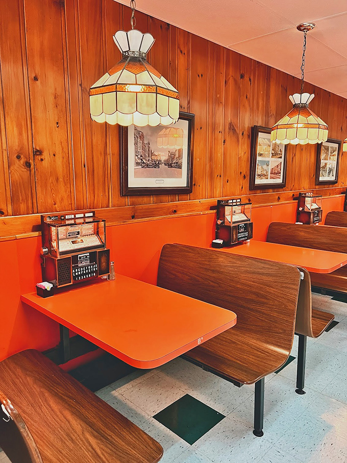 These booths aren't designed for Instagram&mdash;they're engineered for the perfect lean-in conversation over food that demands your full attention.