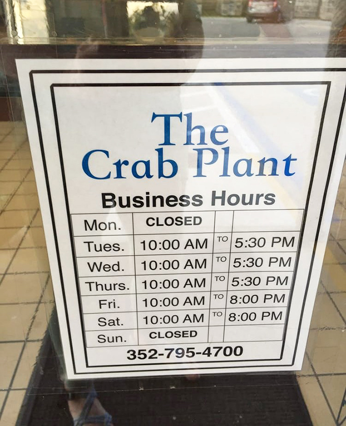 The sacred schedule of seafood availability. Mark your calendars accordingly&mdash;Monday cravings will have to wait until Tuesday.