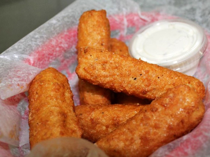 Golden cheese sticks with that perfect pull-apart factor, served with ranch for dipping. Some food was just meant to make you happy.