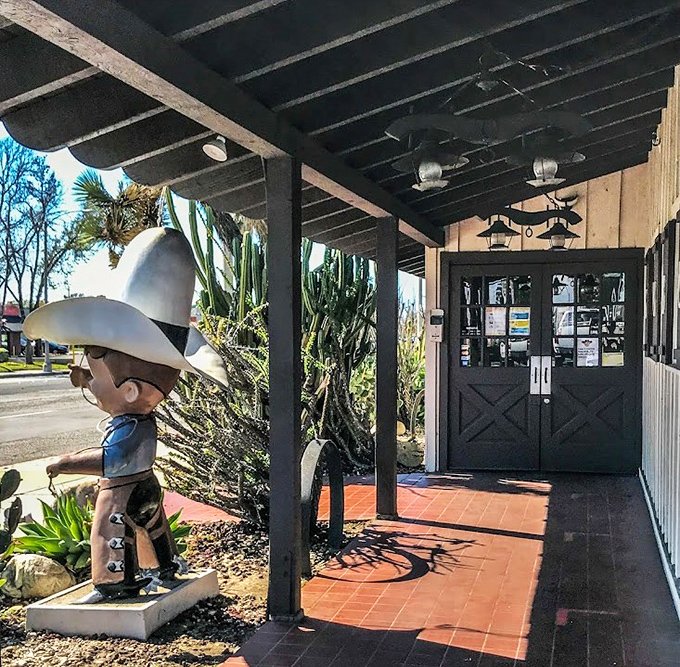 The entrance welcomes you with cowboy hospitality and promises of the kind of meal legends are made of.