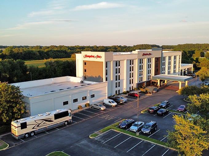 Hampton Inn delivers reliable comfort for travelers who appreciate consistency without sacrificing local character.