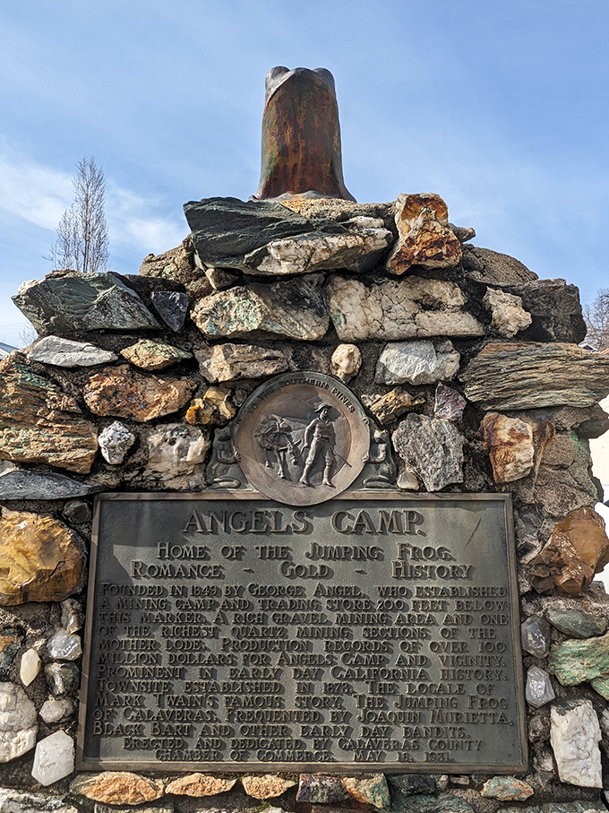 This historical monument tells Angels Camp's origin story in stone and metal. Gold rush history frozen in time.