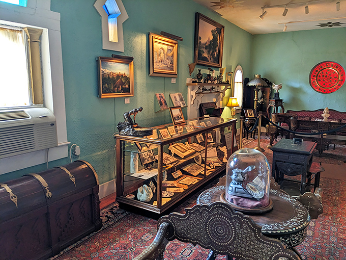 The gift shop that time forgot. Vintage treasures and curios await, proving the best souvenirs aren't mass-produced magnets but pieces of history.