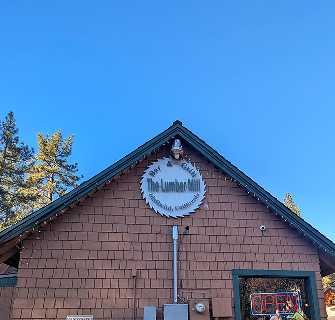 The Lumber Mill serves up meals with a side of mountain history. Even the building pays homage to Idyllwild's timber-cutting roots.