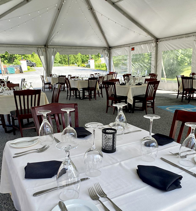 The outdoor dining tent transforms ordinary parking into an al fresco paradise&mdash;proof that great food tastes even better with fresh air.