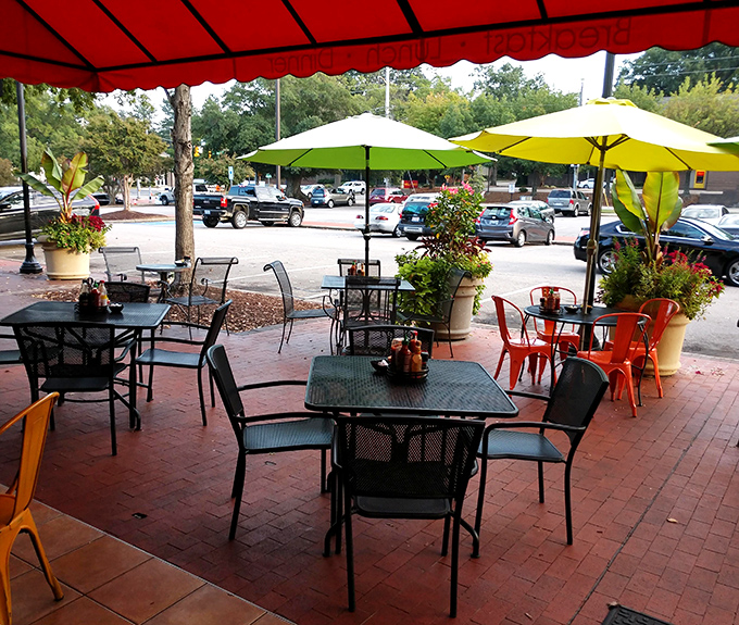 The outdoor patio with its colorful umbrellas offers al fresco dining where the only thing fresher than the air is the coffee.
