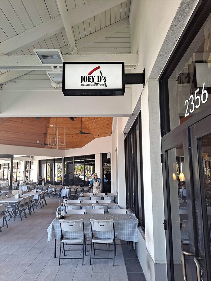 Outdoor dining for those perfect Florida evenings when the humidity takes a rare break and al fresco doesn't mean "al sweato."