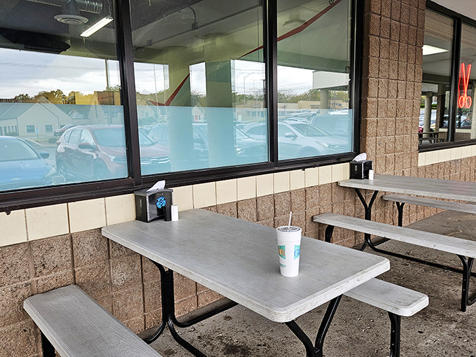 Outdoor seating for those who prefer their burger with a side of fresh air and people-watching&mdash;simple pleasures elevated by exceptional food. 