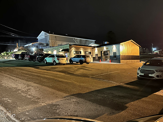 Even at night, the packed parking lot reveals this hidden gem's popularity.