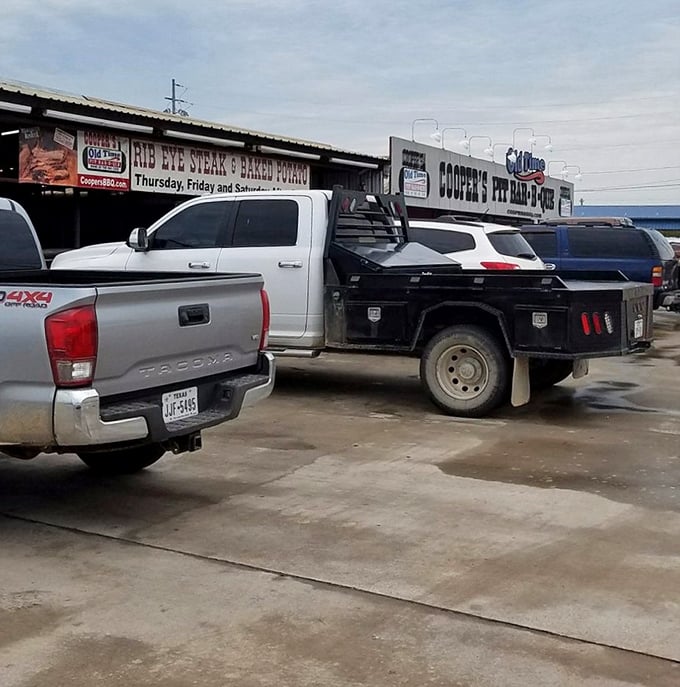 The parking lot filled with trucks tells you everything you need to know&mdash;locals trust this place, and in Texas barbecue culture, that's the highest endorsement possible.