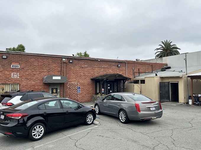 The unassuming parking area reveals Kathleen's true superpower – being the kind of place locals know and tourists rarely discover. Their loss.