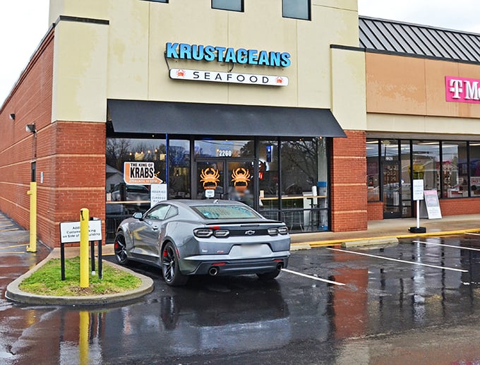 Even on a rainy day, seafood enthusiasts make the pilgrimage to this unassuming strip mall location&mdash;proof that great food creates its own destination.