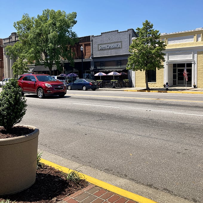 Sam Kendall's outdoor seating invites you to people-watch while savoring local flavors &ndash; multitasking at its most delicious.