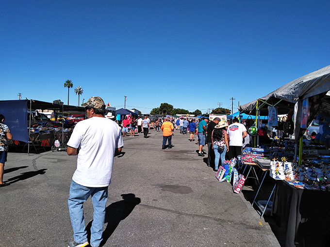 The weekend pilgrimage in full swing under perfect California skies. Every shopper on their own treasure hunt, following the siren call of undiscovered bargains.
