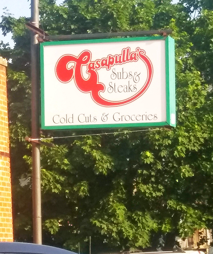 Sometimes the most beautiful signs are the ones that simply promise honest, delicious food ahead.