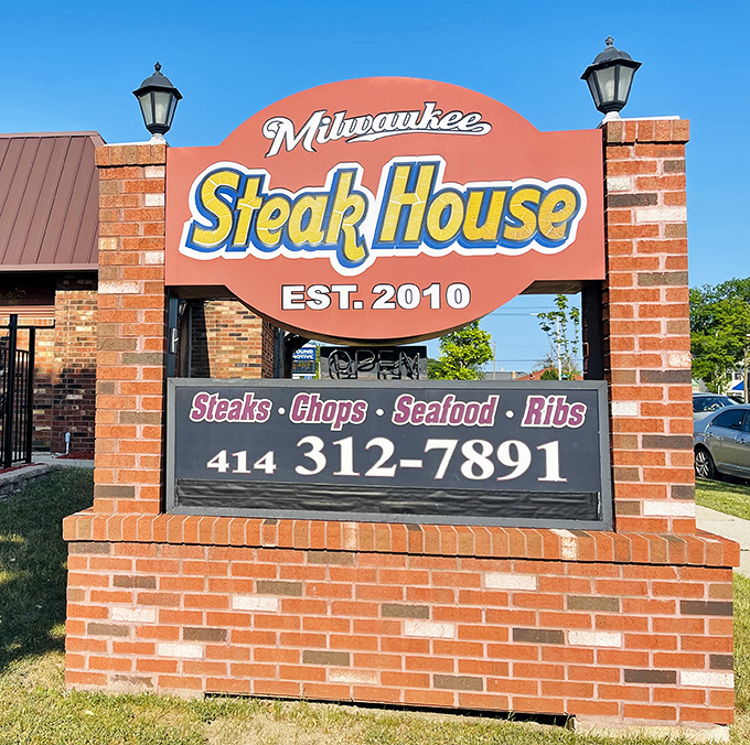 The sign says it all: Steaks, Chops, Seafood, Ribs. No need for buzzwords when your food speaks volumes. The brick pillars are just a bonus.