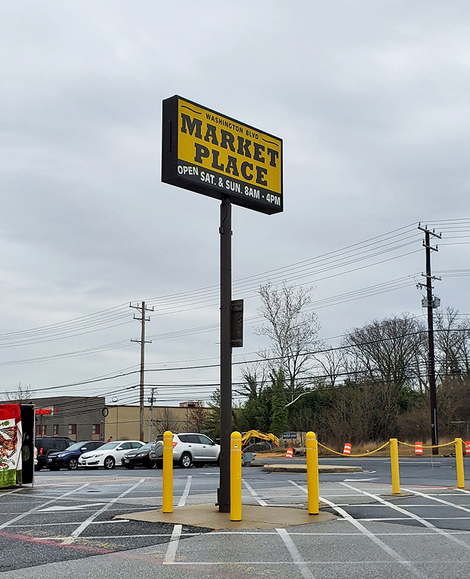 The iconic sign that beckons weekend treasure hunters. Like a lighthouse guiding ships to shore, but guiding bargain-seekers to bliss.