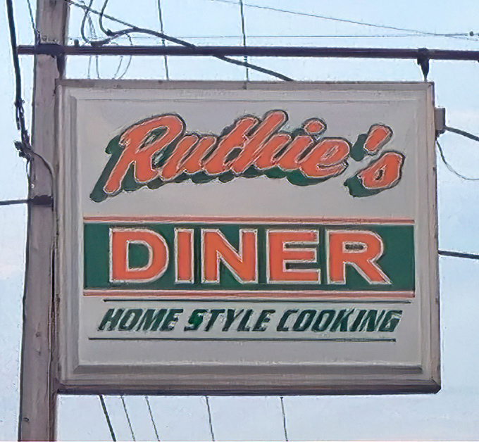 That classic sign has guided hungry travelers for years, promising "Home Style Cooking" and delivering on that promise with every plate.