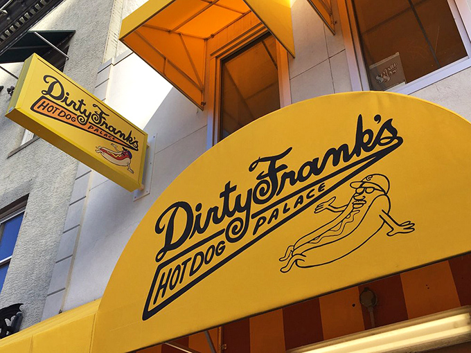 The iconic sign serves as Columbus's bat signal for the hot dog obsessed&mdash;a beacon of hope in a world of boring lunches.