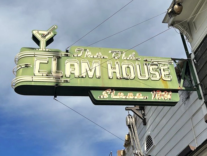 Simple signage for a place that lets its legendary reputation speak louder than flashy advertising.