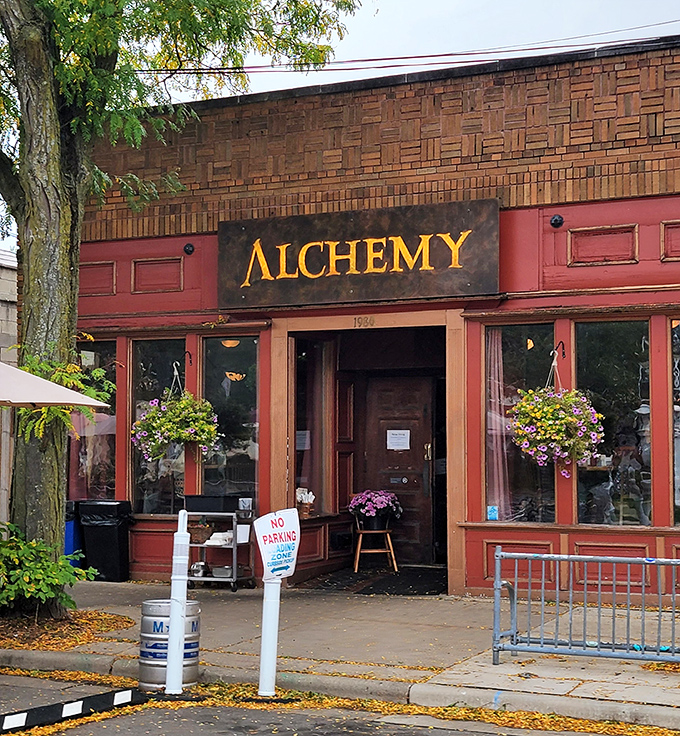 The brick-and-coral facade stands like a beacon for hungry travelers. Those hanging flower baskets aren't just pretty&mdash;they're a welcome sign.