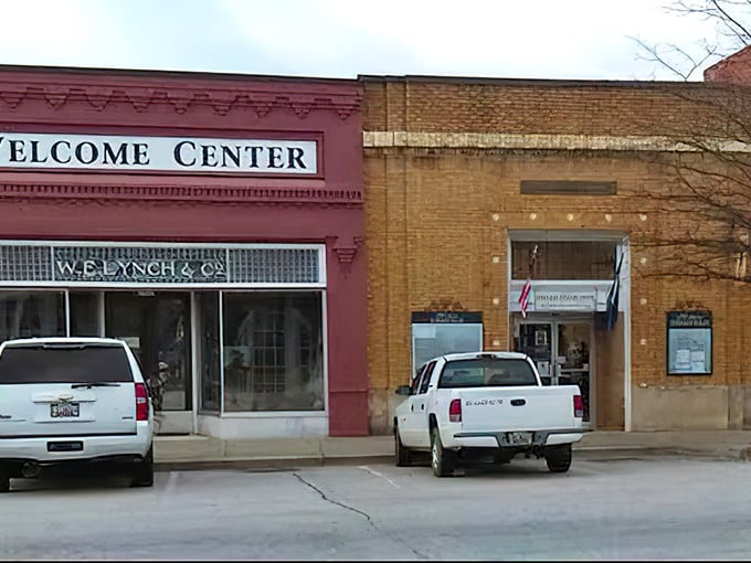 The Welcome Center's historic fa&ccedil;ade offers the perfect first impression&mdash;like being greeted by a friendly local who knows all the best spots in town.