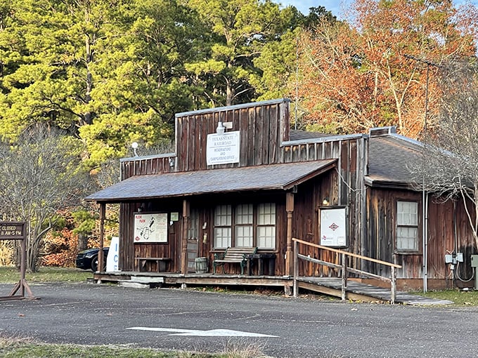 This rustic outpost looks like it could tell a thousand tales of railroad adventures. The wooden structure embodies the frontier spirit of East Texas.