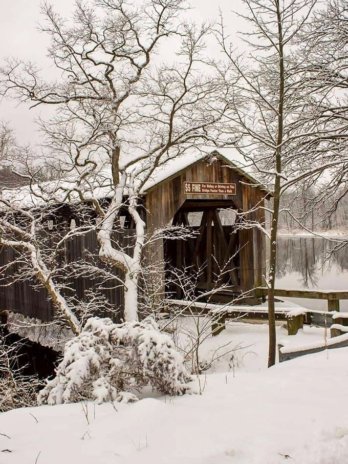 Winter transforms Fallasburg into a scene from a holiday movie. Snow-draped and serene, the bridge proves its timeless appeal transcends seasons.