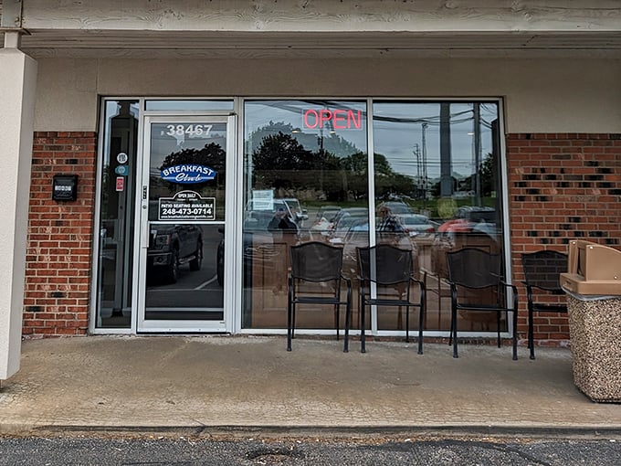 The entrance to breakfast paradise&mdash;simple, unassuming, and hiding deliciousness that will haunt your dreams until your next visit.