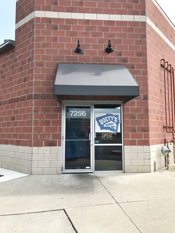 No fancy frills needed when the food speaks for itself&mdash;just a simple entrance marking the threshold between ordinary day and extraordinary meal.