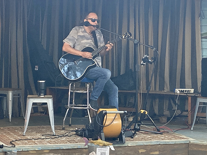 Live music in the backyard creates the soundtrack to memories you'll be talking about long after the last bite of Key lime pie.