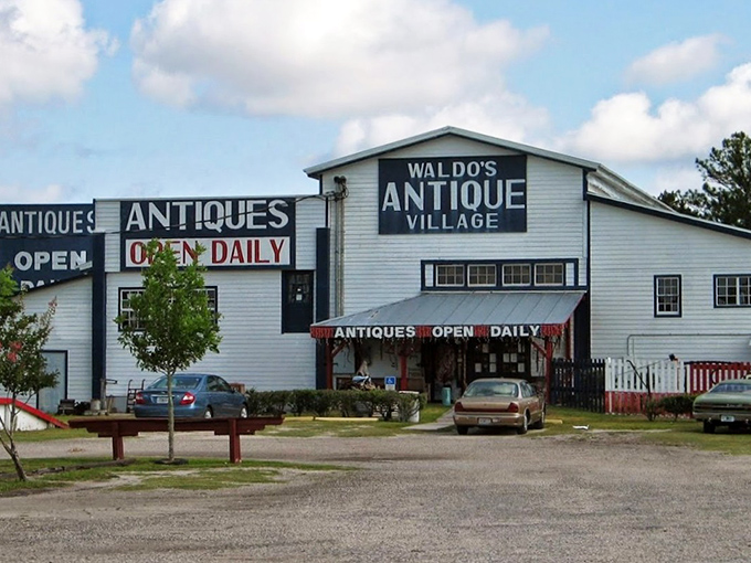 Waldo's Antique Village – where yesterday's ordinary becomes today's extraordinary, and vintage hunters can lose themselves for hours in time-travel retail therapy.