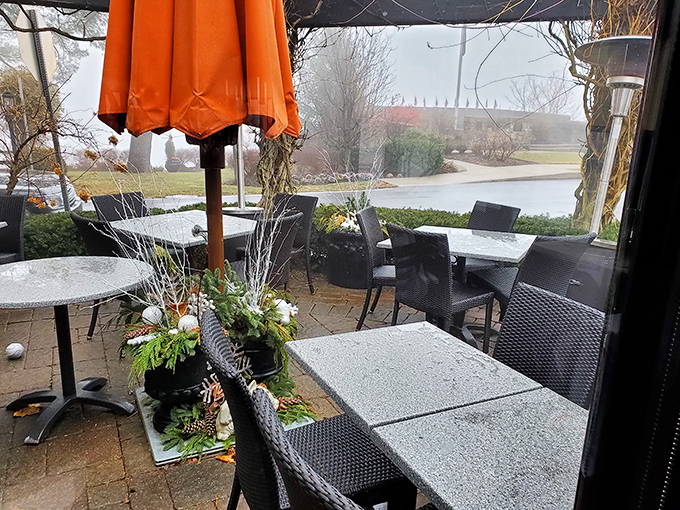 Outdoor seating for those who prefer their meatloaf with a side of fresh air. Even in winter, the festive touches create warmth.