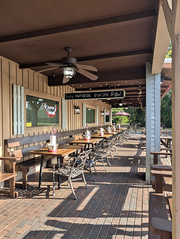 The outdoor dining area: where fresh air, good company, and exceptional barbecue create memories that outlast the meal itself.