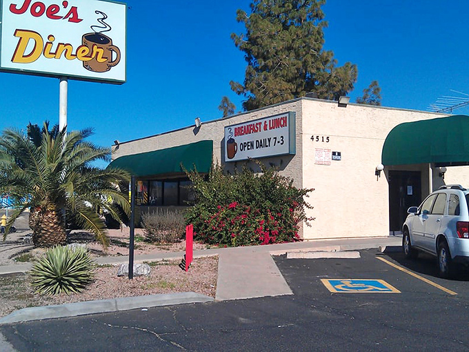 Desert landscaping meets diner charm&mdash;a quintessentially Arizona setting for your upcoming food adventure.