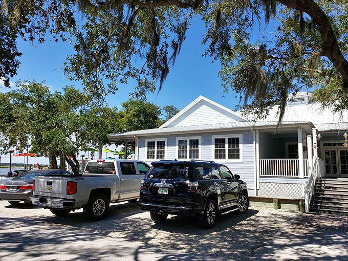 Florida casual at its finest&mdash;where your car can wear flip-flops too. The pale blue exterior whispers "seafood inside" without having to shout it.