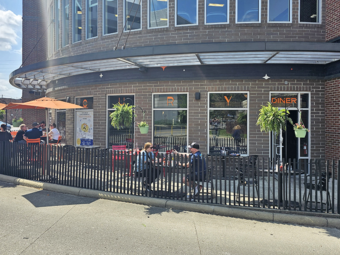 Outdoor dining that lets you enjoy your Mercury experience al fresco, because sometimes pancakes taste even better with a side of sunshine.