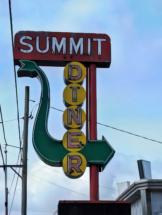 This iconic sign stands as a beacon for breakfast lovers seeking genuine diner magic in small-town Pennsylvania charm.
